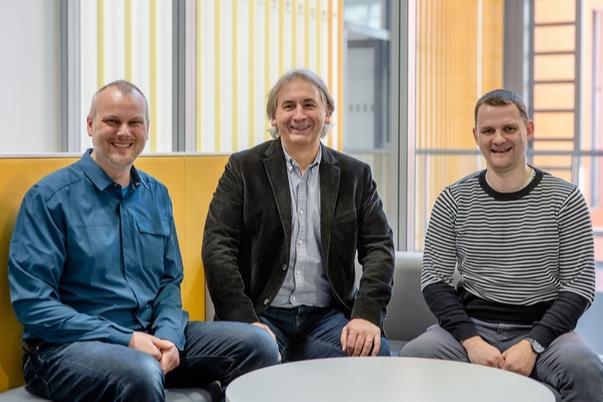 Researchers modify hydrogen-producing enzyme to protect it from oxygen ...